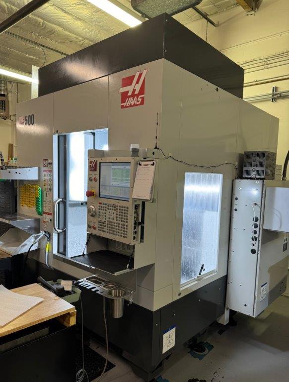 CNC MACHINING CENTERS: Haas UMC-500 5 Axis Vertical Machining Center ...